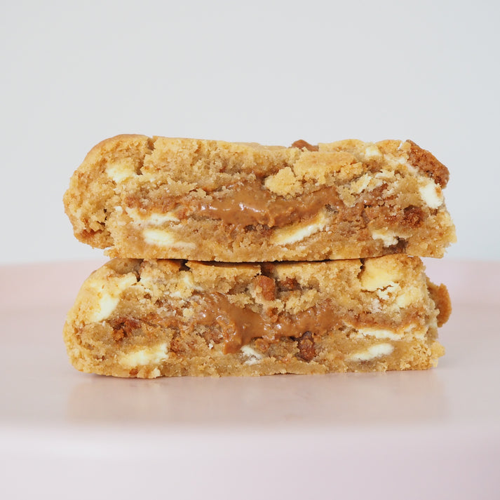 Biscoff White Choc – Sweet Moments